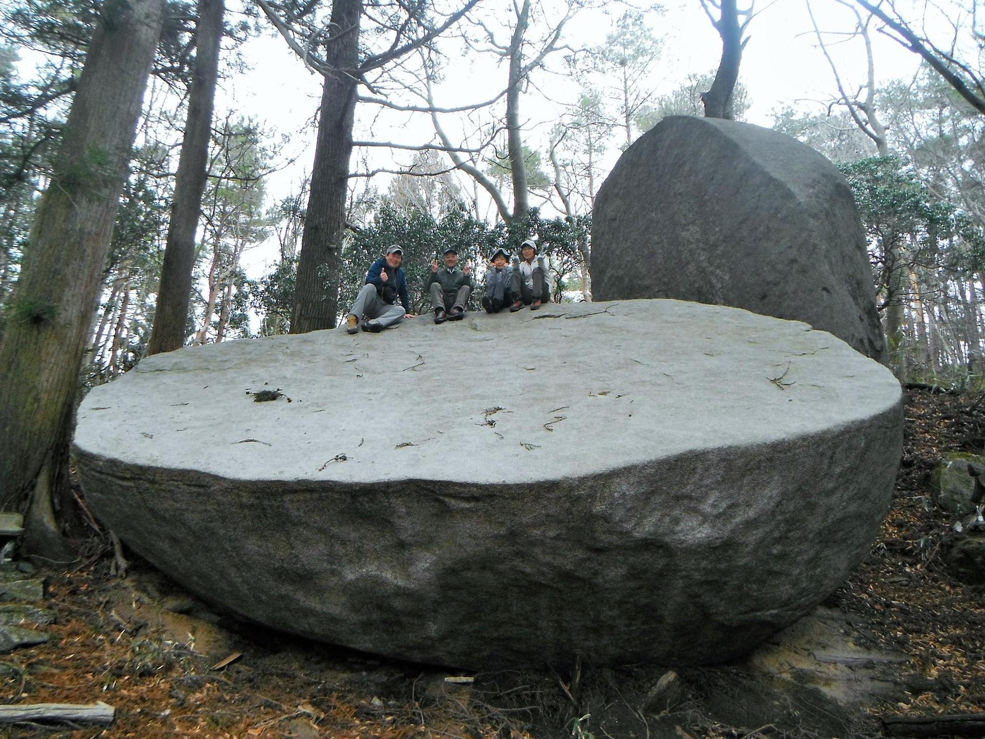 北茨城・堅破山(たつわれさん・658m) & 花貫渓谷～土岳 2015 4/4(土)～5(日): 登山教室 「山旅クラブ」 トミーの山旅日誌